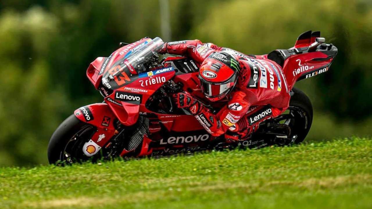 Pecco Bagnaia | novità sensazionale | cambia tutto per il pilota