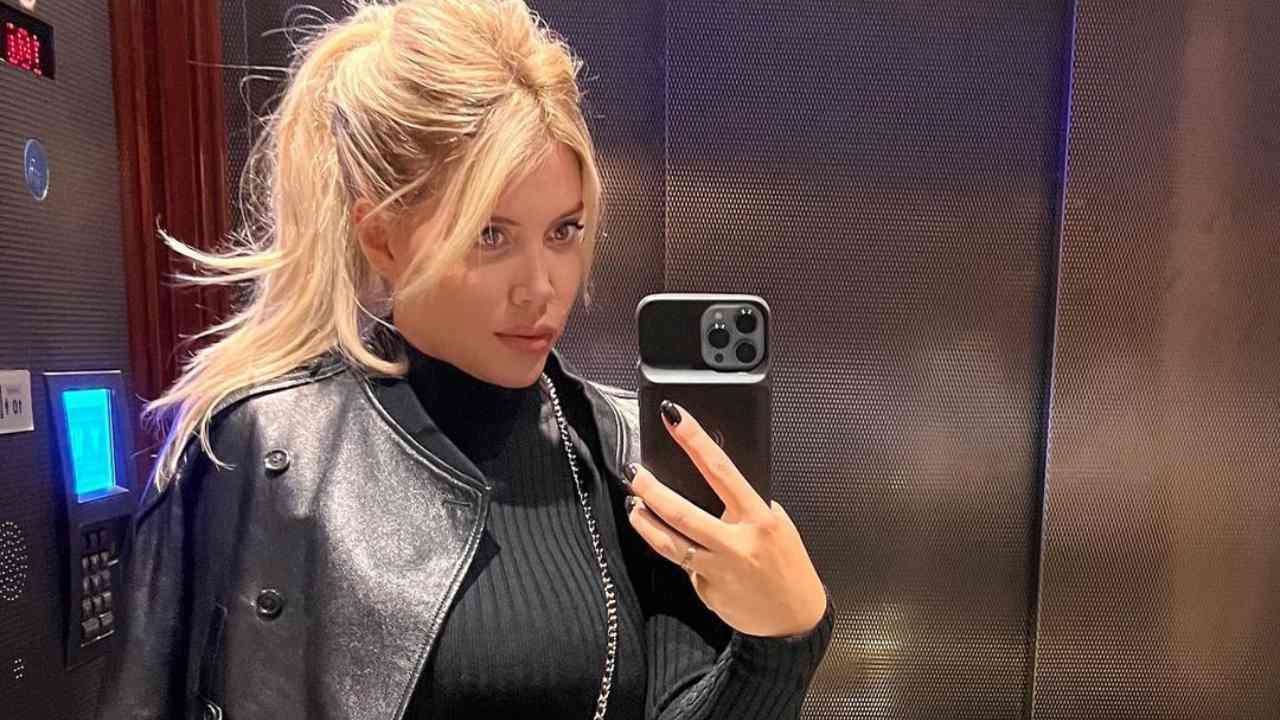 Wanda Nara a bocca asciutta | Icardi regala Rolex ma non a lei